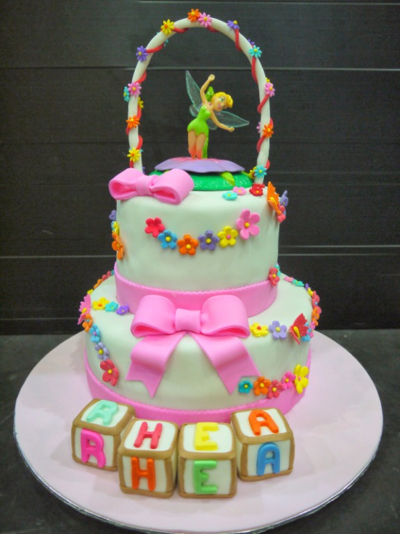 Tinkerbell Dangler Cake Kit, Hobbies & Toys, Stationery & Craft ...