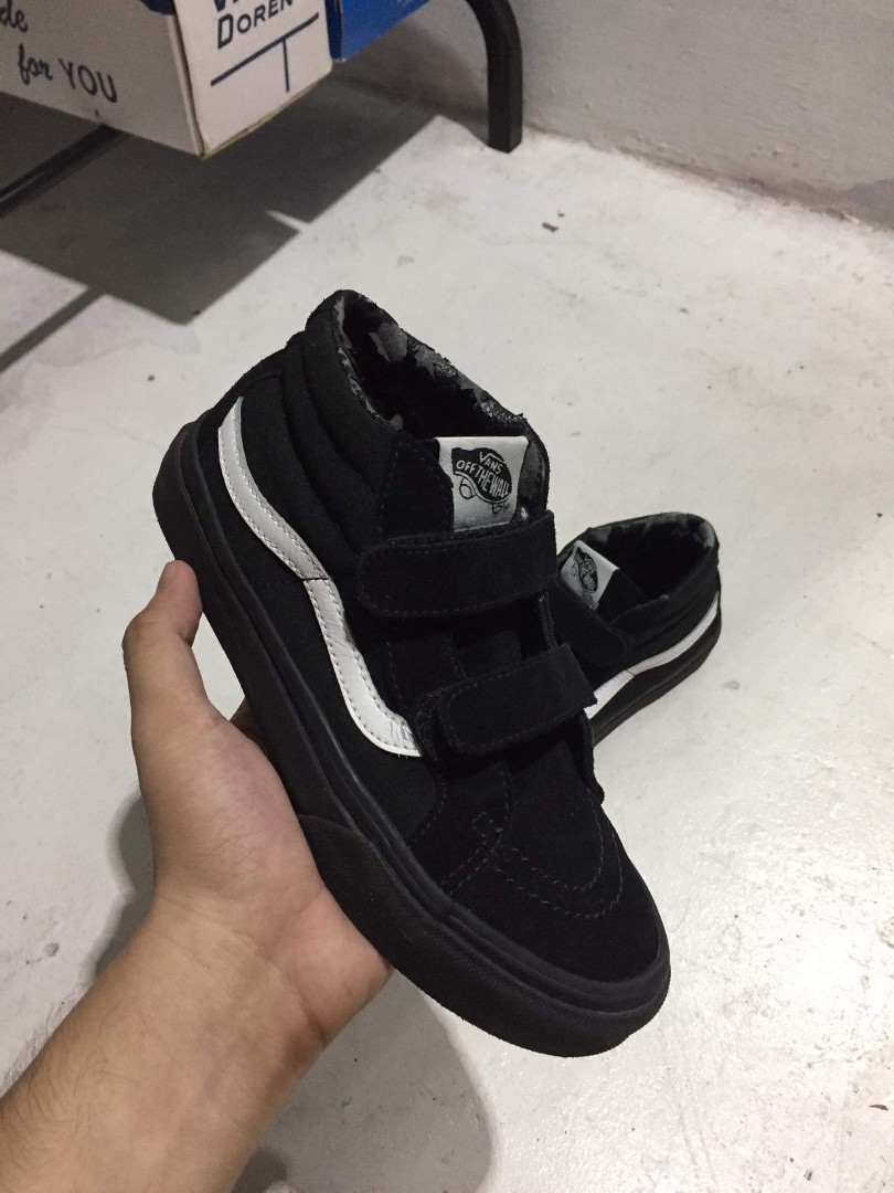 Vans Sk8-mid Reissued V straps, Women's Fashion, Footwear, Sneakers on ...