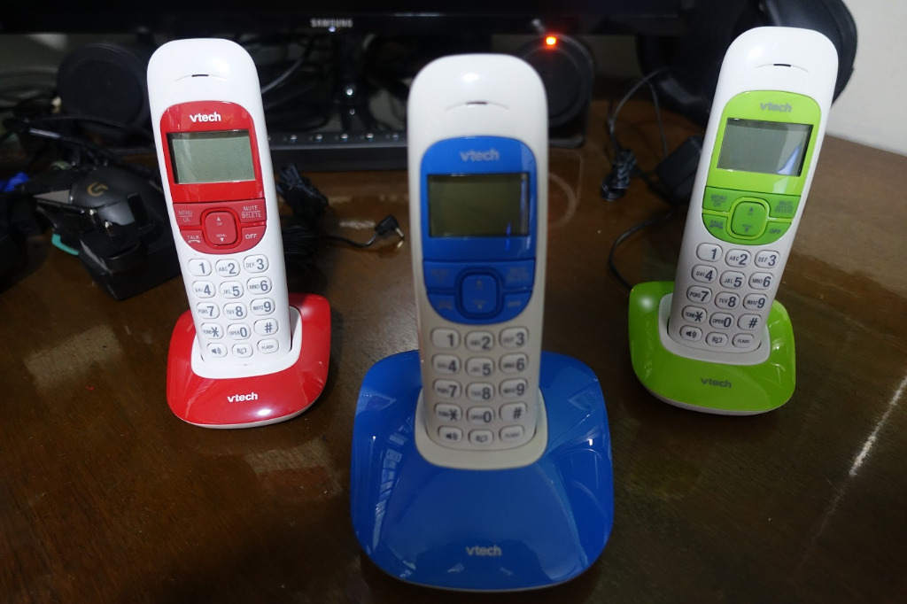 VTech Cordless Home Phone Set (3 handsets), TV & Home Appliances, Other ...