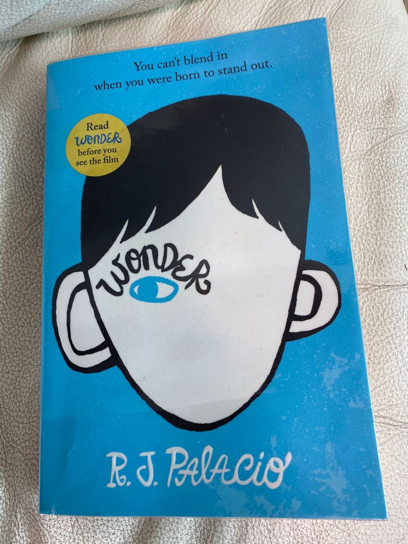 Wonder RJ PAlacio, 興趣及遊戲, 書本 & 文具, 小說 & 故事書 - Carousell