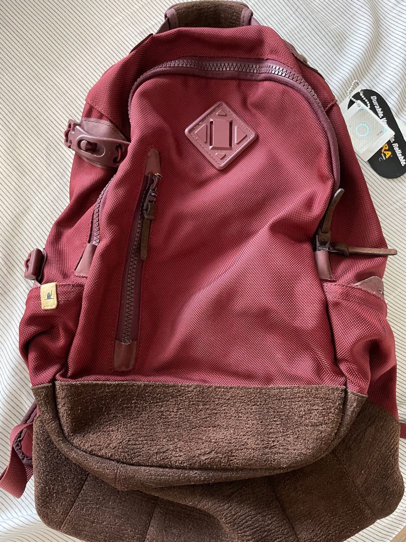 清位 極新 visvim backpack ballistic 20L 棗紅色, 男裝, 袋, 背包 - Carousell