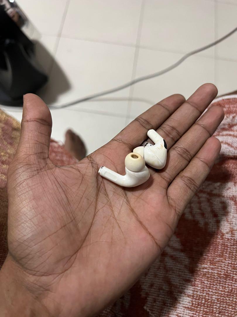 AirPod pro left and right, Audio, Headphones & Headsets on Carousell