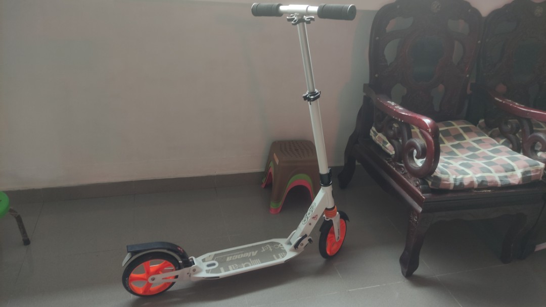 Aleoca x-200 scooter, Sports Equipment, PMDs, E-Scooters & E-Bikes, E ...