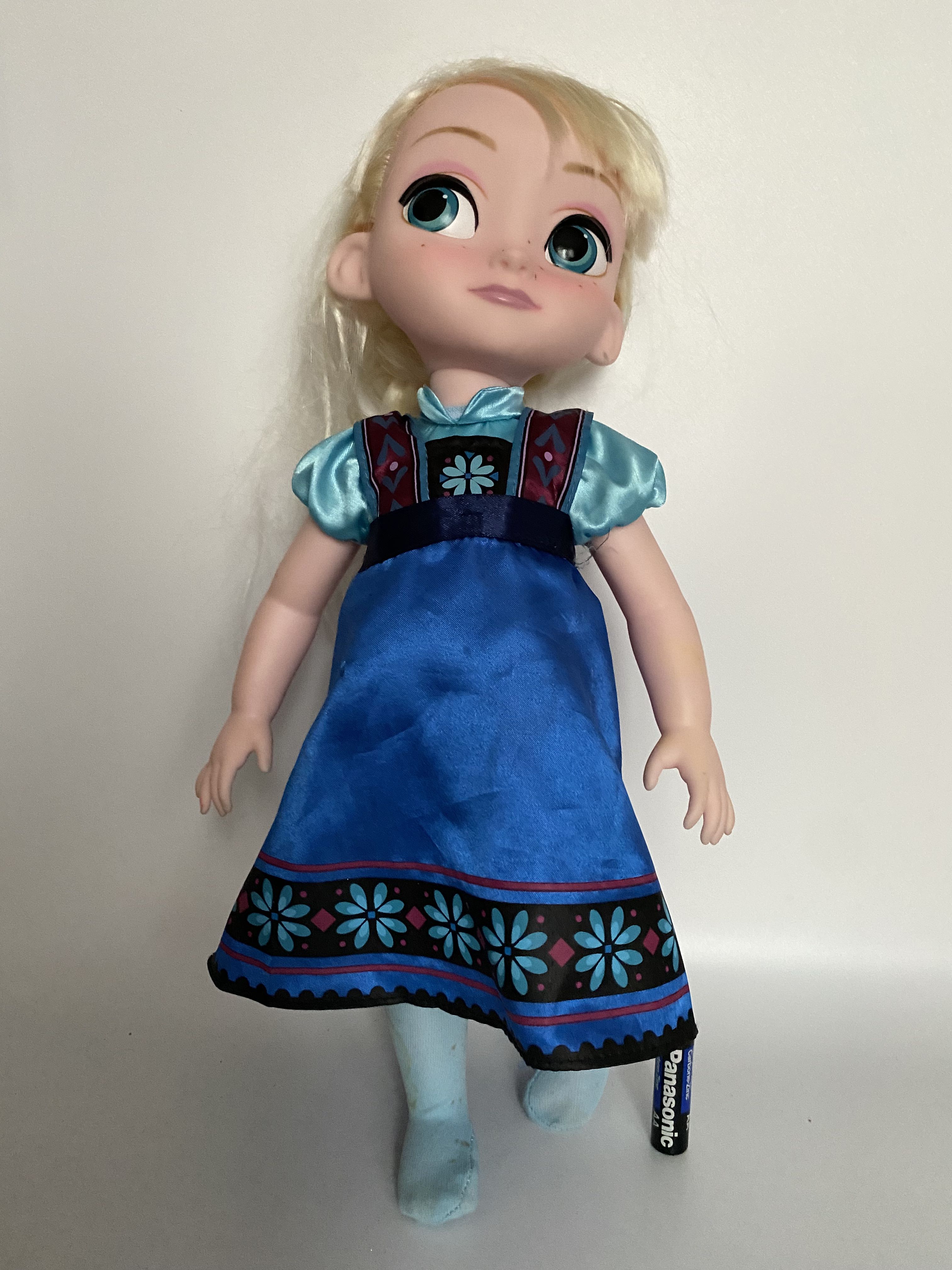 Animator Elsa Doll, Hobbies & Toys, Toys & Games on Carousell