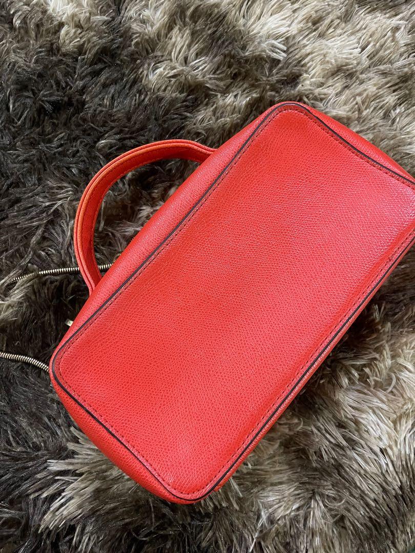 Daphne Camera Bag, Women's Fashion, Bags & Wallets, Cross-body Bags on ...