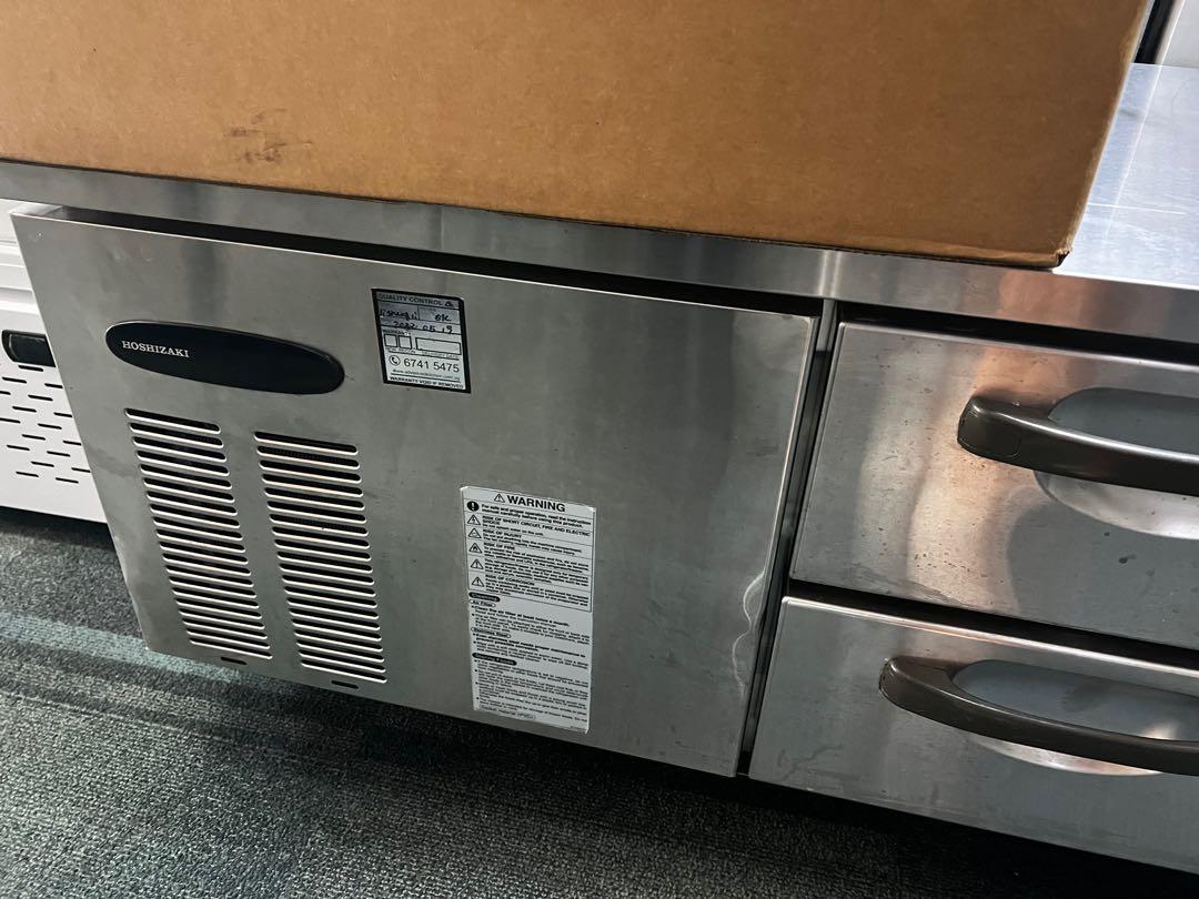 Good condition like new! (Free delivery and warranty) 4 drawer chef ...