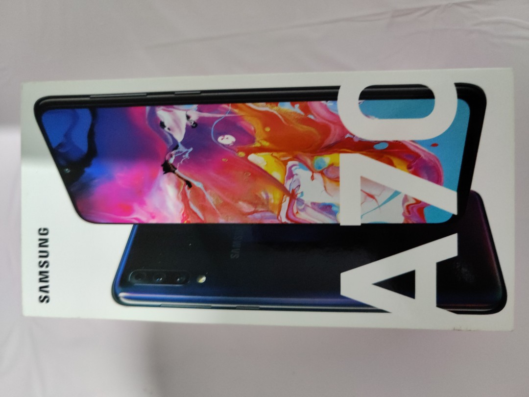 Good original Samsung A70 android phone with case, Mobile Phones ...