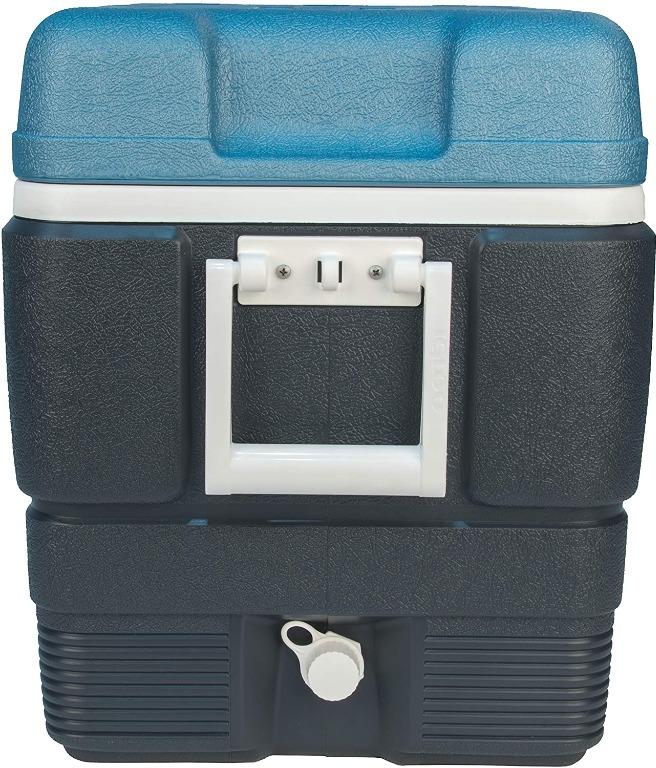 Igloo Maxcold Cooler | 50 Quart, Sports Equipment, Hiking & Camping on ...