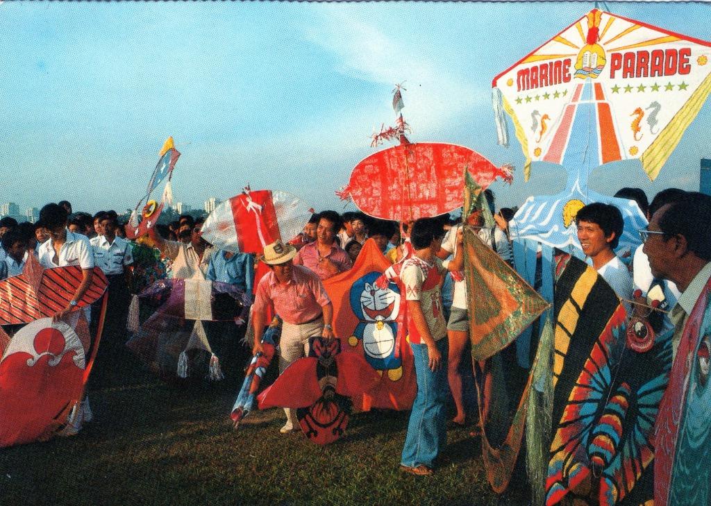 Kite Fever at Marine Parade in the 1980s Postcard (Singapore rare ...
