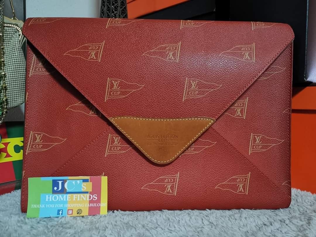LOUIS VUITTON PORTFOLIO CASE, Luxury, Bags & Wallets on Carousell