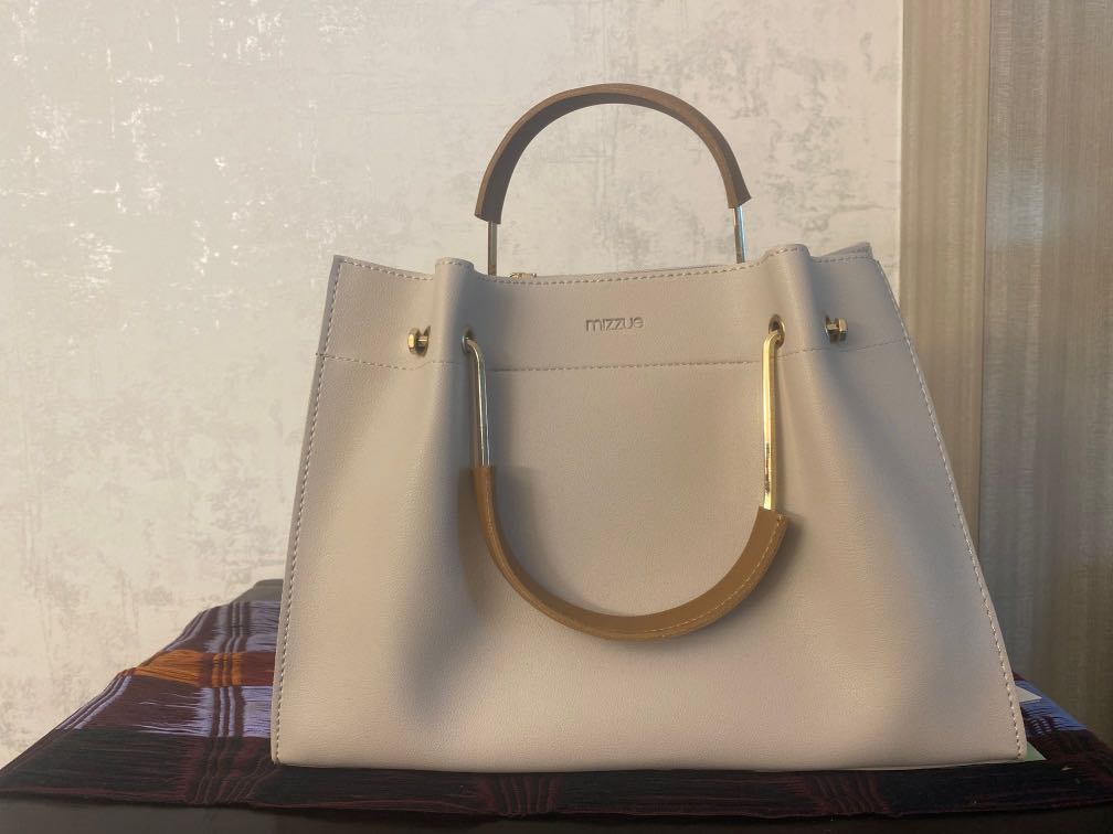 Mizzue Brand New Cleo Jade - Grey, Women's Fashion, Bags & Wallets ...