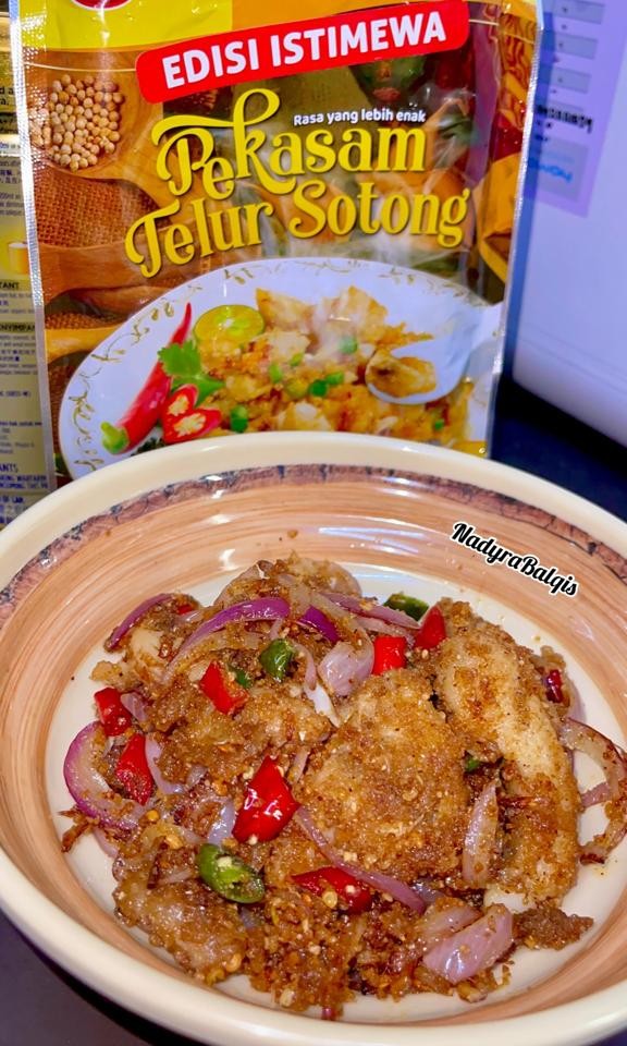 PEKASAM HAKAK MANEH, Food & Drinks, Packaged & Instant Food on Carousell