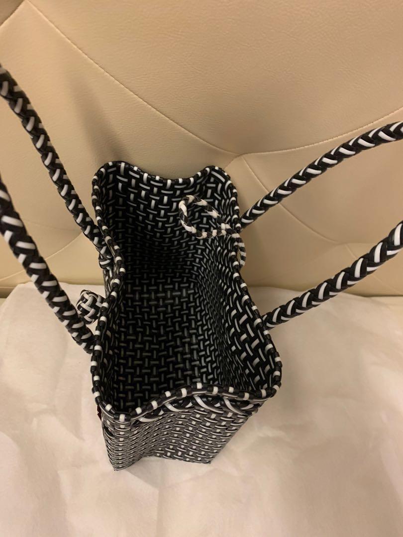 Plastic straw handicrafts bag, Women's Fashion, Bags & Wallets, Tote ...
