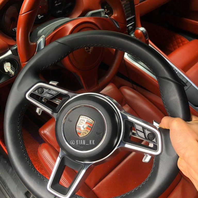 Porsche Sport Steering : Macan Cayenne Panamera Boxster Cayman 911 95B ...