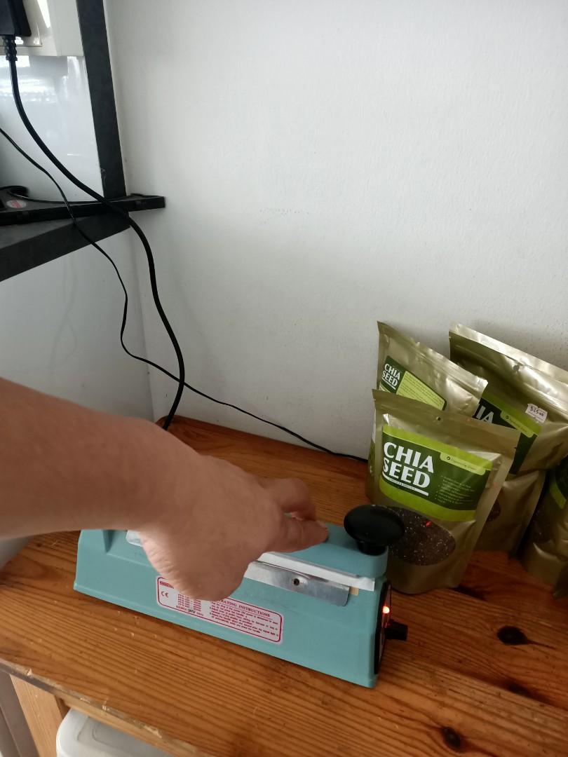 Sealing machine Kingstar PFS-200, Everything Else on Carousell