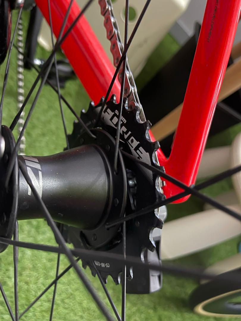 SRAM RIVAl eTap AXS 12-Speed groupset, Sports Equipment, Bicycles ...