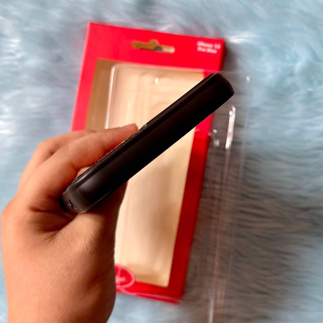 Wiggle Wiggle Case for iPhone 13 Pro Max, Mobile Phones & Gadgets ...
