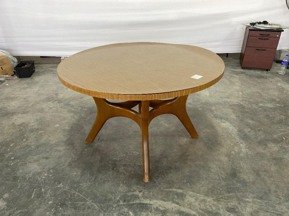 Wooden Round Dining Table / Meja Makan Bulat Kayu, Furniture & Home ...