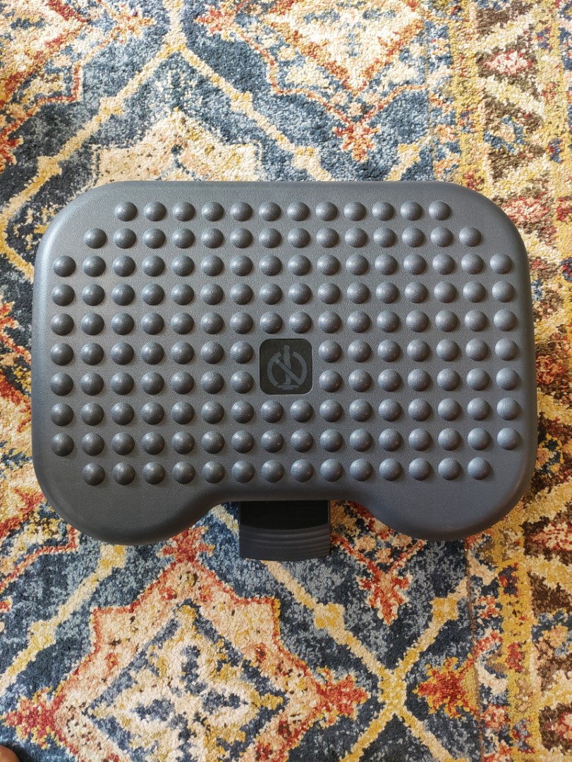 Ergonomic Foot Rest, Furniture & Home Living, Home Improvement ...