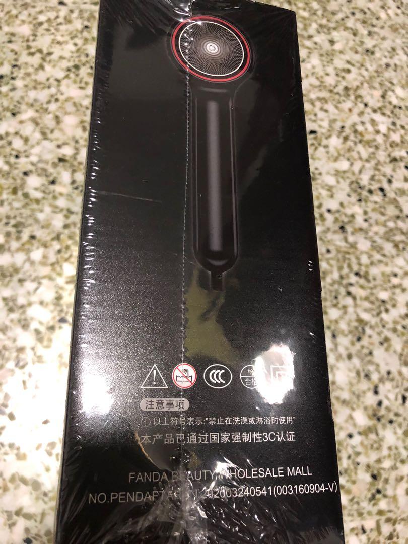 Fanda hair dryer, Beauty & Personal Care, Hair Products on Carousell