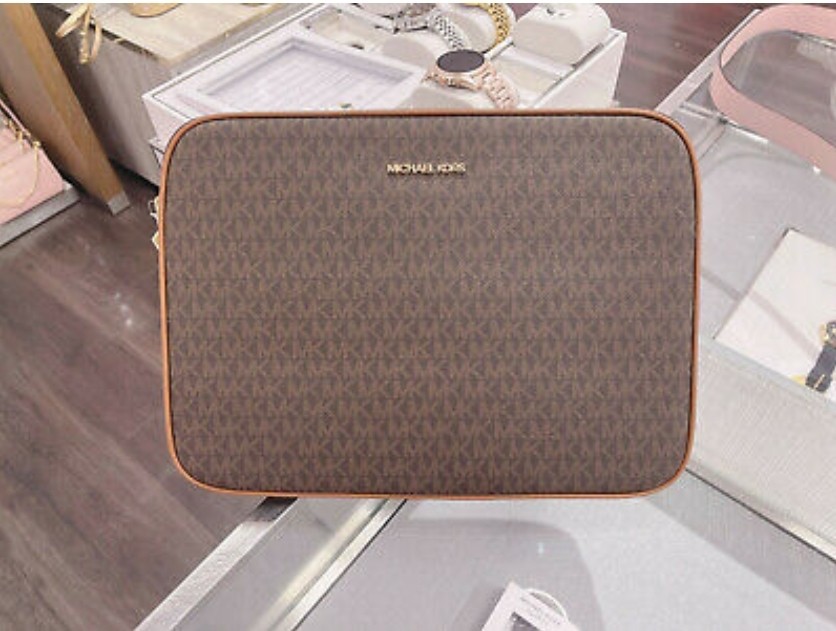 Michael Kors MK Jet Set Travel Large PVC Laptop Computer Case Brown ...