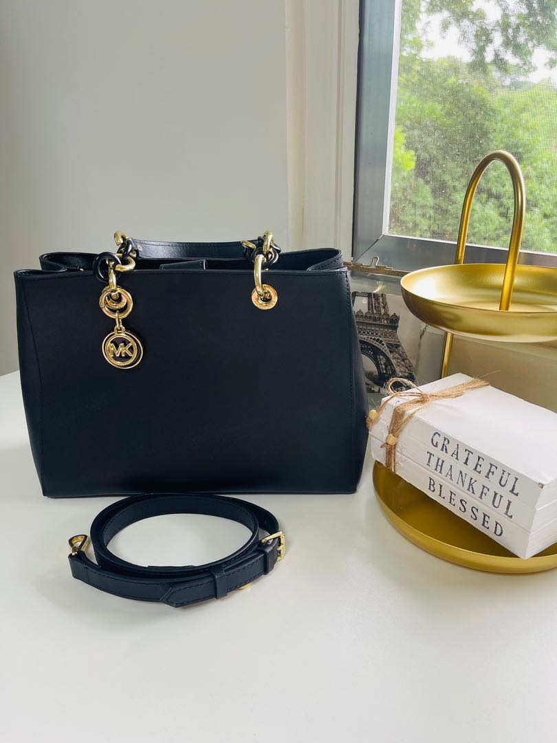 Mk Cynthia Black, Luxury, Bags & Wallets on Carousell