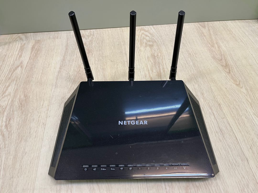 Netgear AC1750 Gigabit Router R6400, 電腦＆科技, 電腦周邊及配件, Wifi及上網相關產品 ...