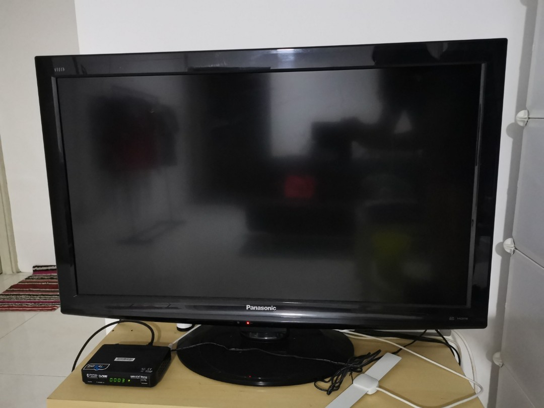 Panasonic 37 inch tv, TV & Home Appliances, TV & Entertainment, TV on ...