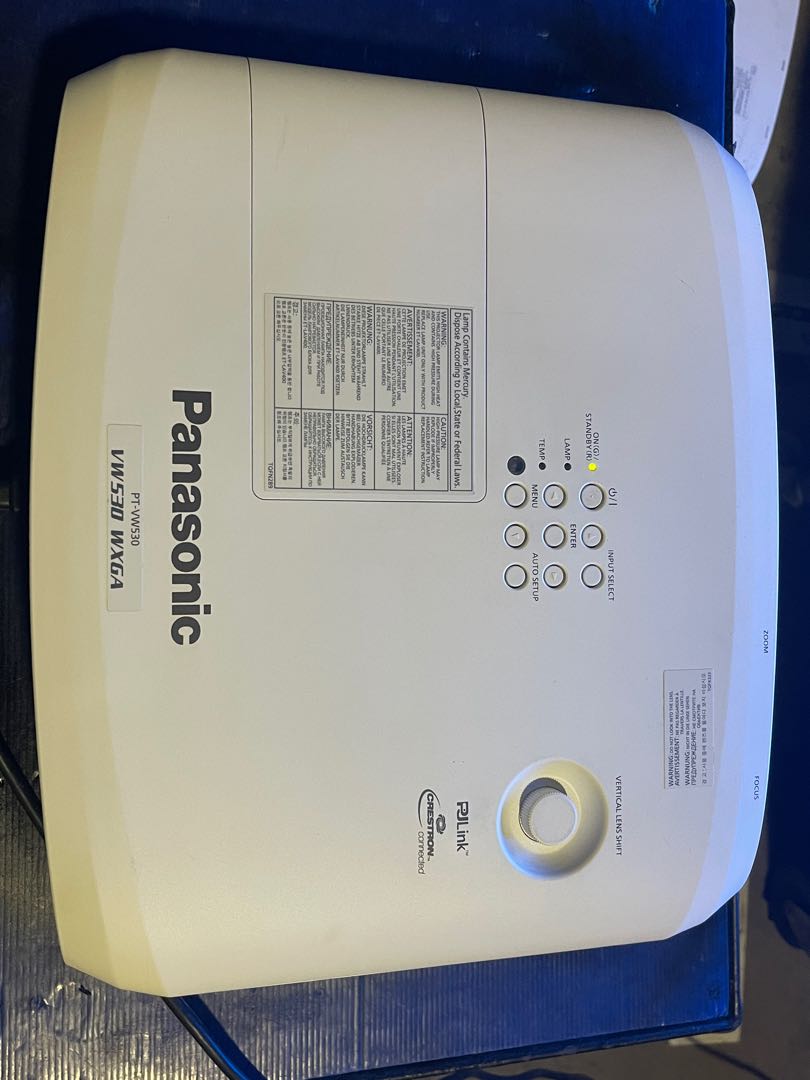 Panasonic VW-530 projector, TV & Home Appliances, TV & Entertainment ...