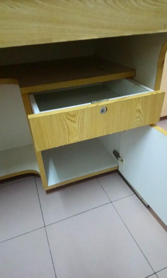 Self Contained Study Cubicle, Furniture & Home Living, Furniture ...