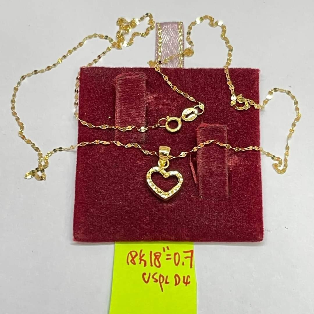 18K Saudi Gold Necklace, Women's Fashion, Jewelry & Organizers ...