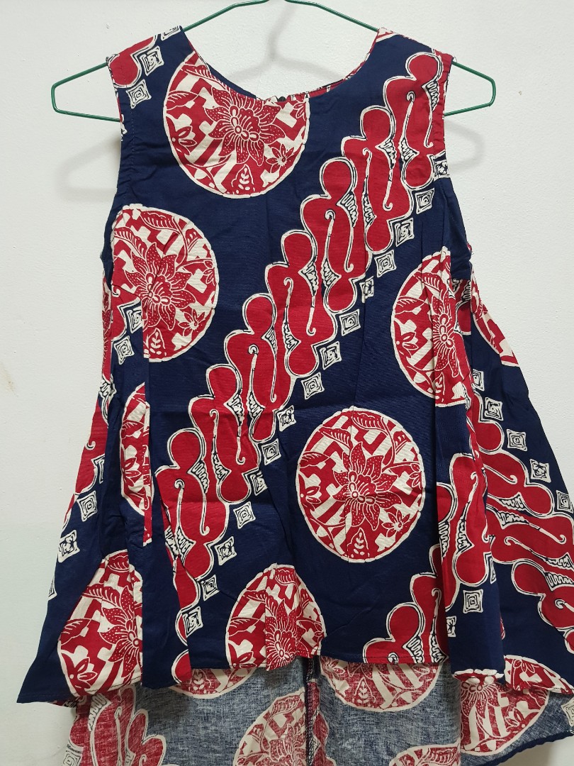 Batik fishtail top, Women's Fashion, Tops, Sleeveless on Carousell