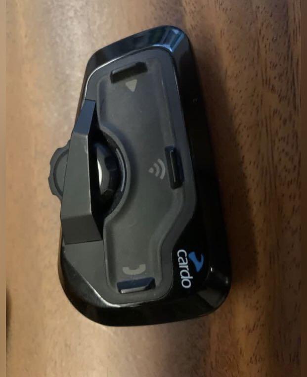 cardo freedom 4x main unit only, Motorcycles, Motorcycle Accessories on ...