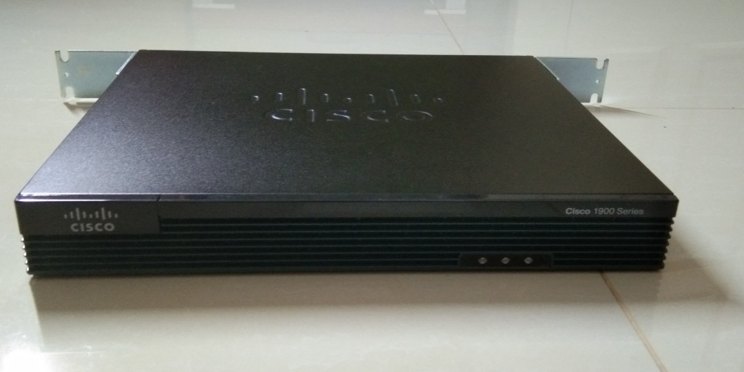 Cisco 1921 Router, Computers & Tech, Parts & Accessories, Other ...
