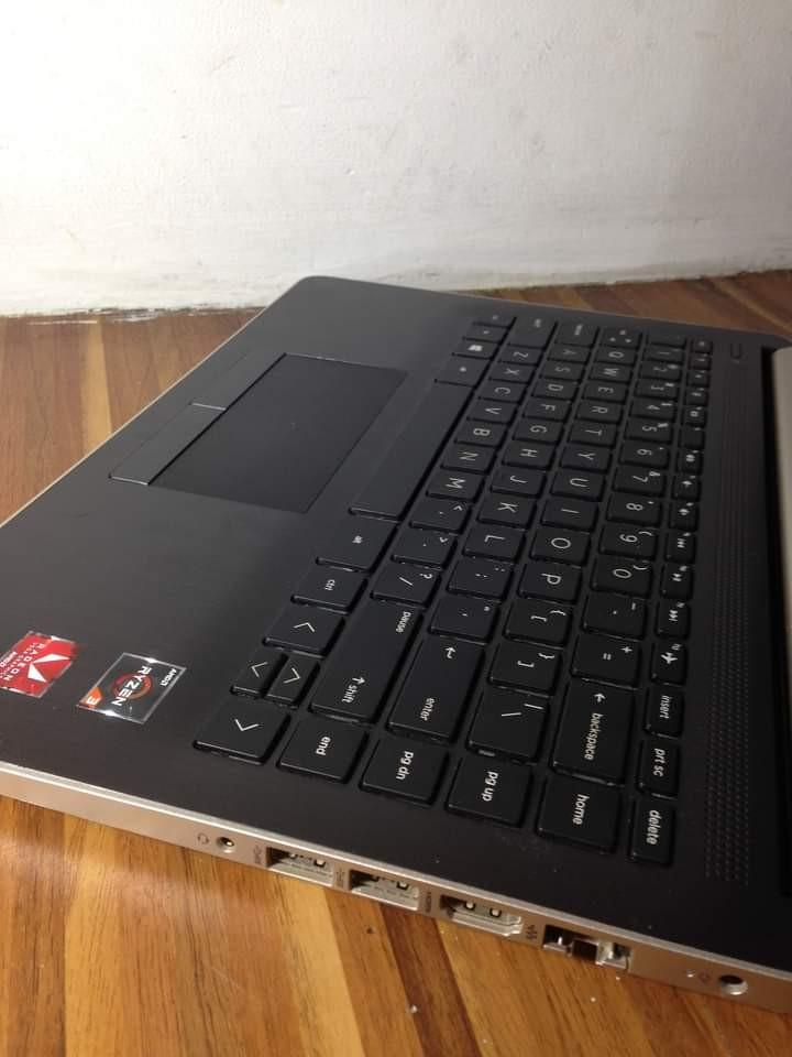 DESKTOP-SKBT4HC Processor:AMD Ryan 3 3200U with Radeon Vega Mobile Gfx ...