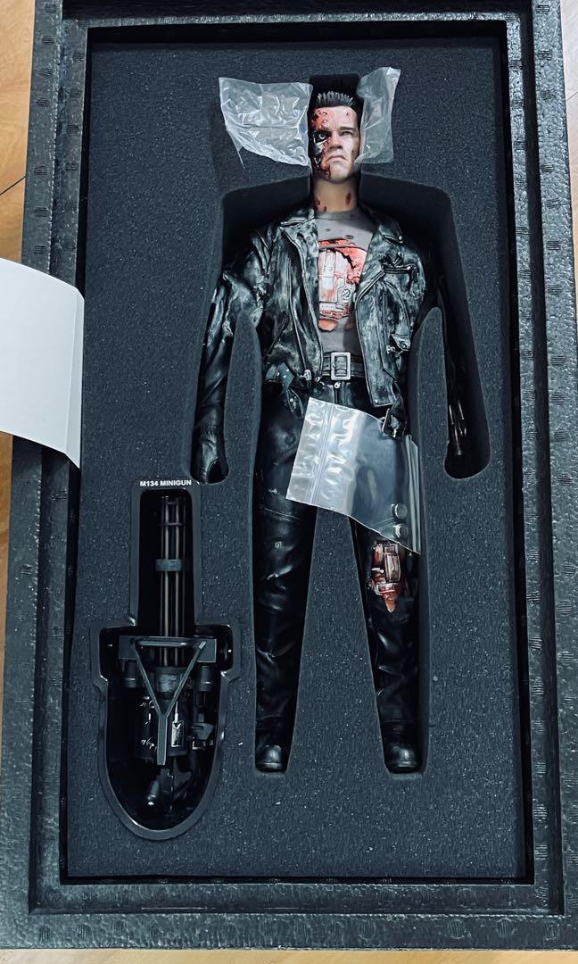 Enterbay Terminator 2 T-800 Battle Damaged Version 1/4 Scale HD ...