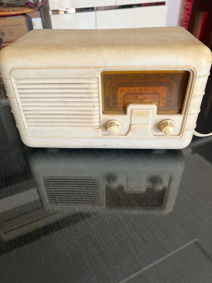 Genuine antique valve radio for display., Furniture & Home Living, Home ...