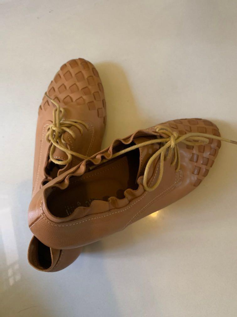 Itti & Otto shoes, Women's Fashion, Footwear, Flats on Carousell