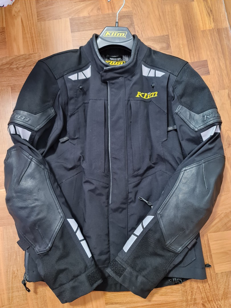 Klim Latitude riding suit, Motorcycles, Motorcycle Apparel on Carousell