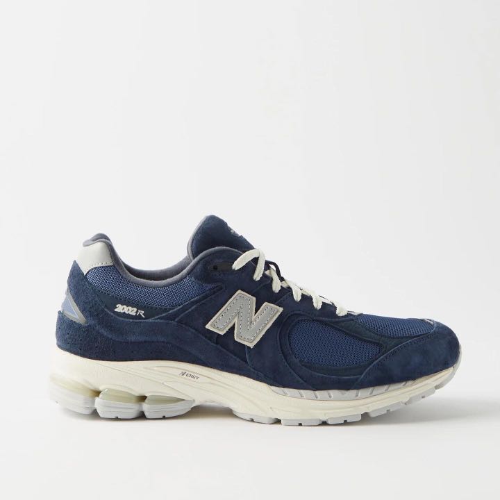 New Balance 2002R 'Navy', Men's Fashion, Footwear, Sneakers on Carousell