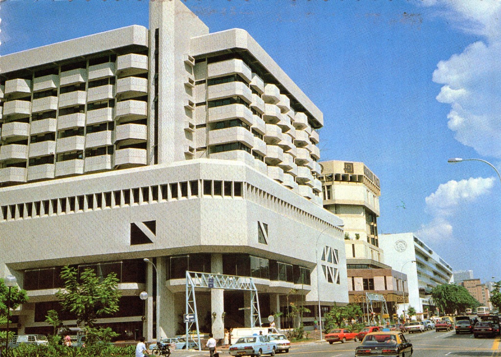 Orchard Point, Orchard Plaza Shopping Centre, and the Meridien Hotel in ...
