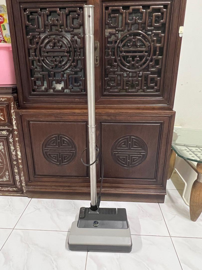 ProAir Delphin EG 20 Electric Brush Attachment, TV & Home Appliances ...