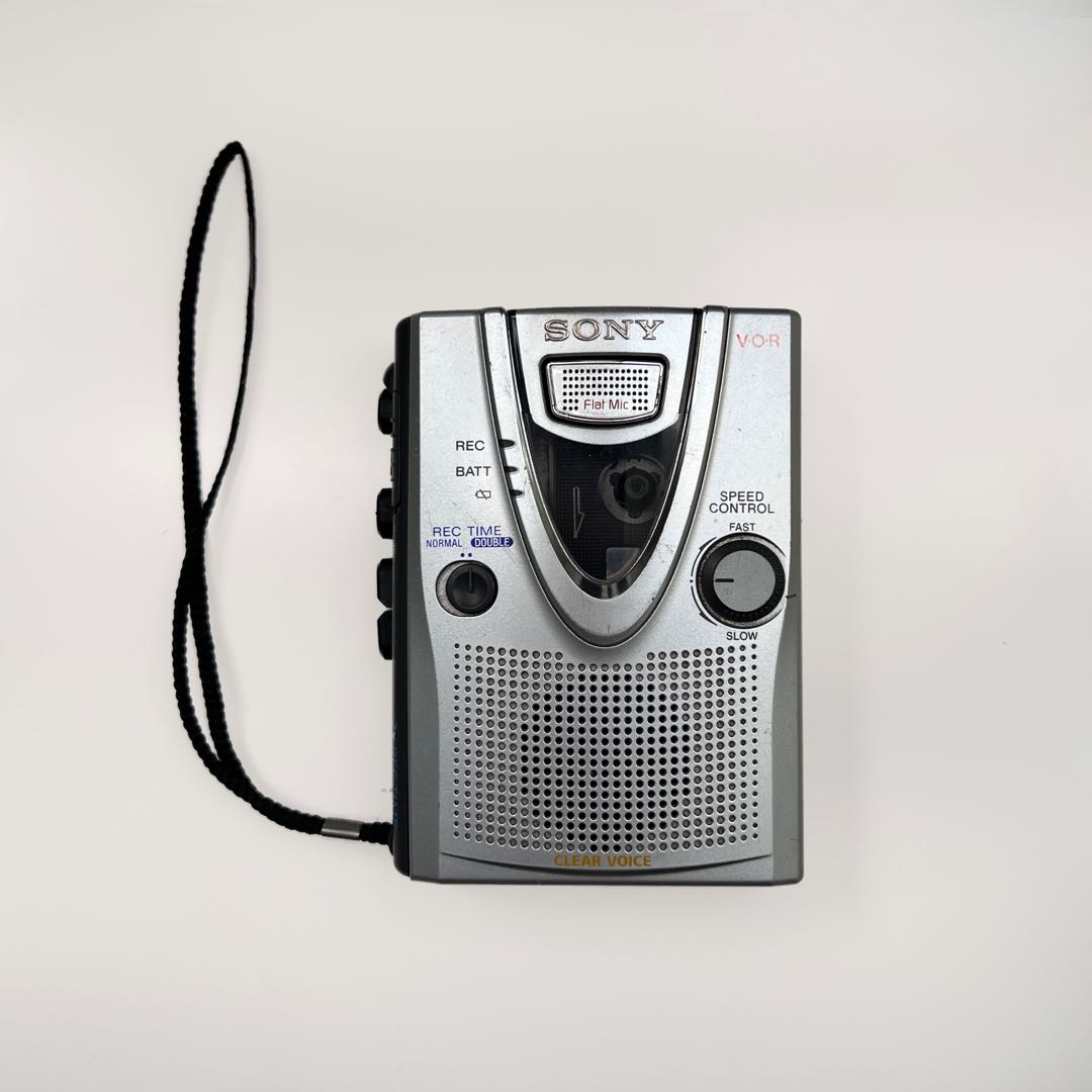 Sony TCM-400DV Walkman Cassette Player Recorder, Hobbies & Toys, Memorabilia & Collectibles ...