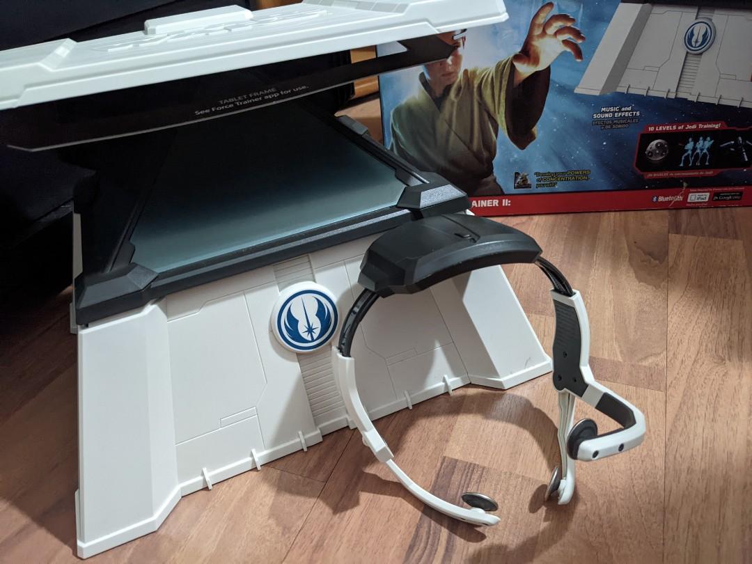 Star wars force trainer (move holograms), Hobbies & Toys, Toys & Games ...