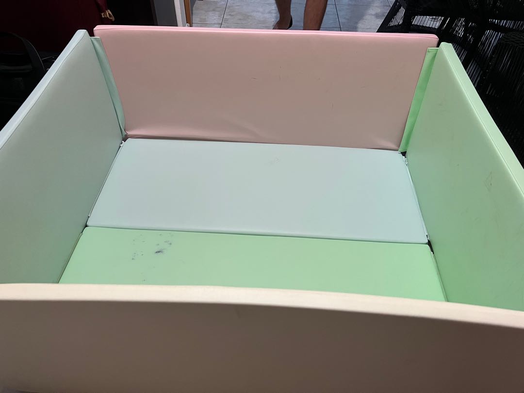 Transformable Bumper Mats, Babies & Kids, Baby Nursery & Kids Furniture ...