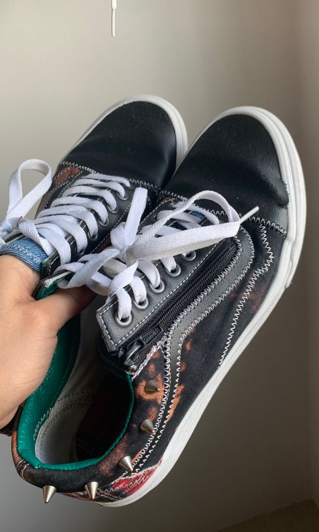 Vanz shoes, Men's Fashion, Footwear, Sneakers on Carousell