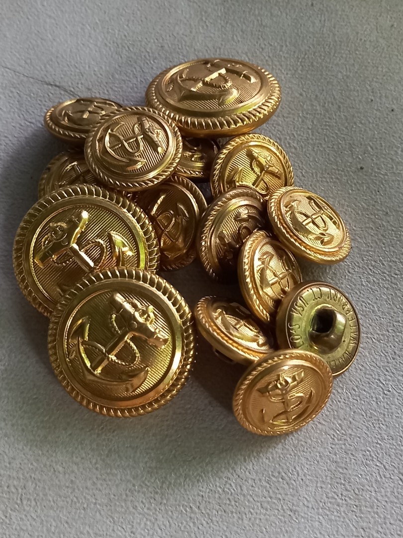 Vintage collectible buttons waterbury usa, Hobbies & Toys, Memorabilia ...
