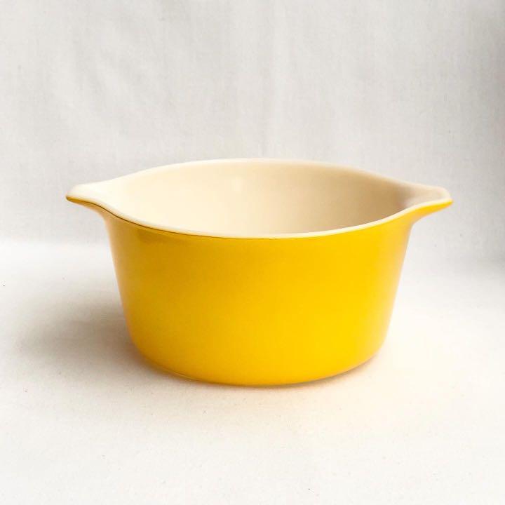 Vintage Milk Glass Pyrex with Daisy Glass Lid, Furniture & Home Living ...