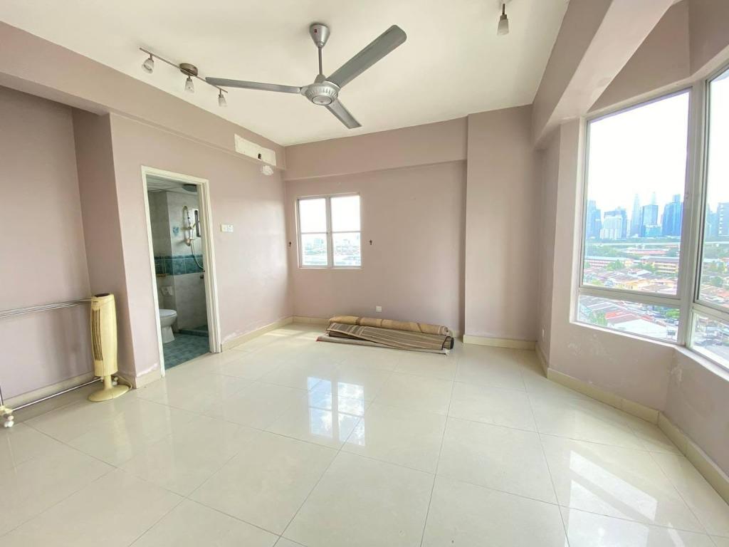 [WTS] Facing KLCC Corner Unit Pertiwi Indah Condo Cheras, Property, For ...