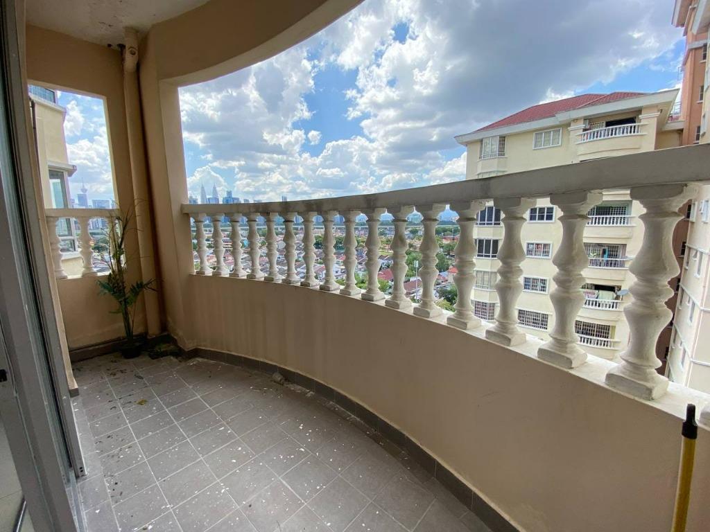 [WTS] Facing KLCC Corner Unit Pertiwi Indah Condo Cheras, Property, For ...